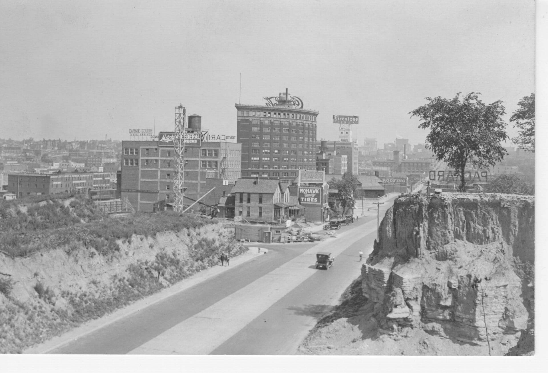 curiousKC | Why is the Western Auto Building Shaped Like That?